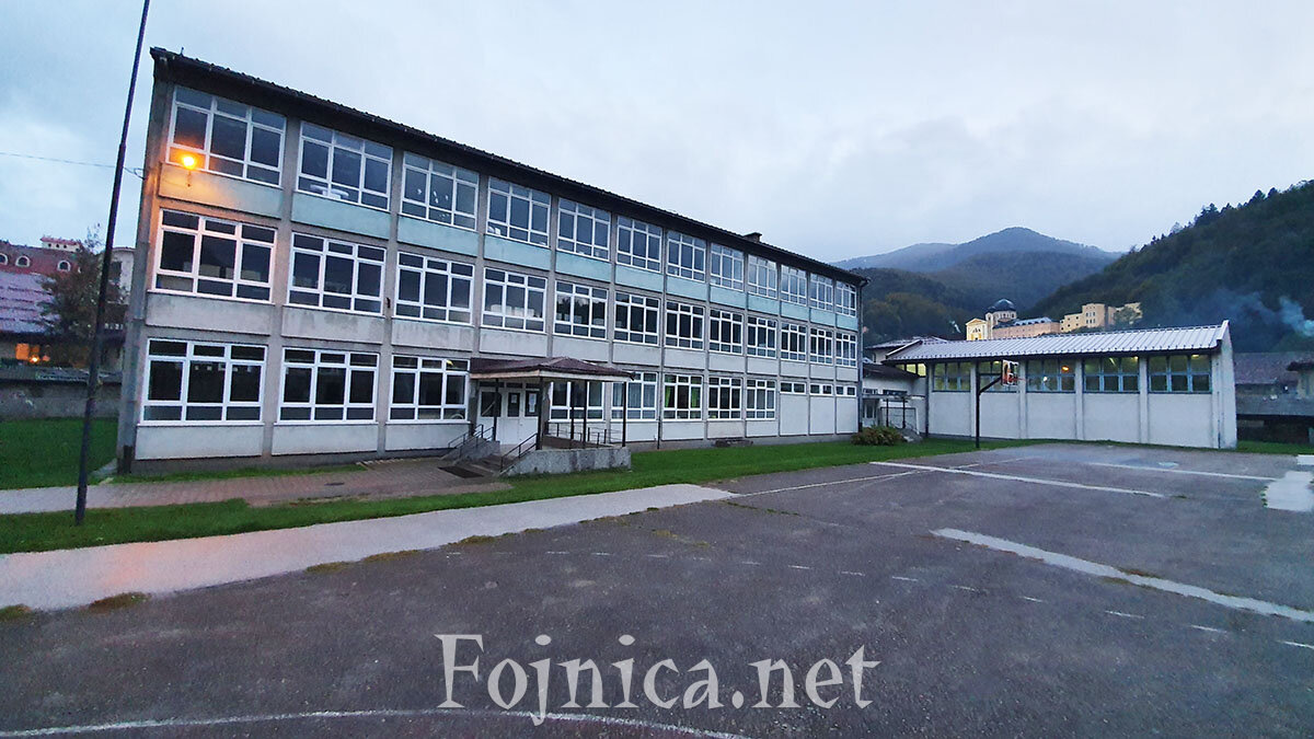 Osnovne škole u Fojnici prelaze na online nastavu od ponedjeljka ...