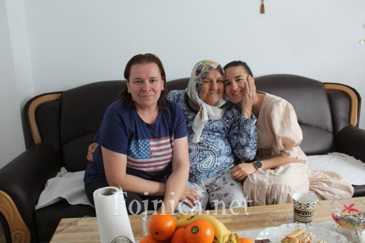 Nana Fata Orlović se odmara u Fojnici uz djecu i unuke - Fojnica.net