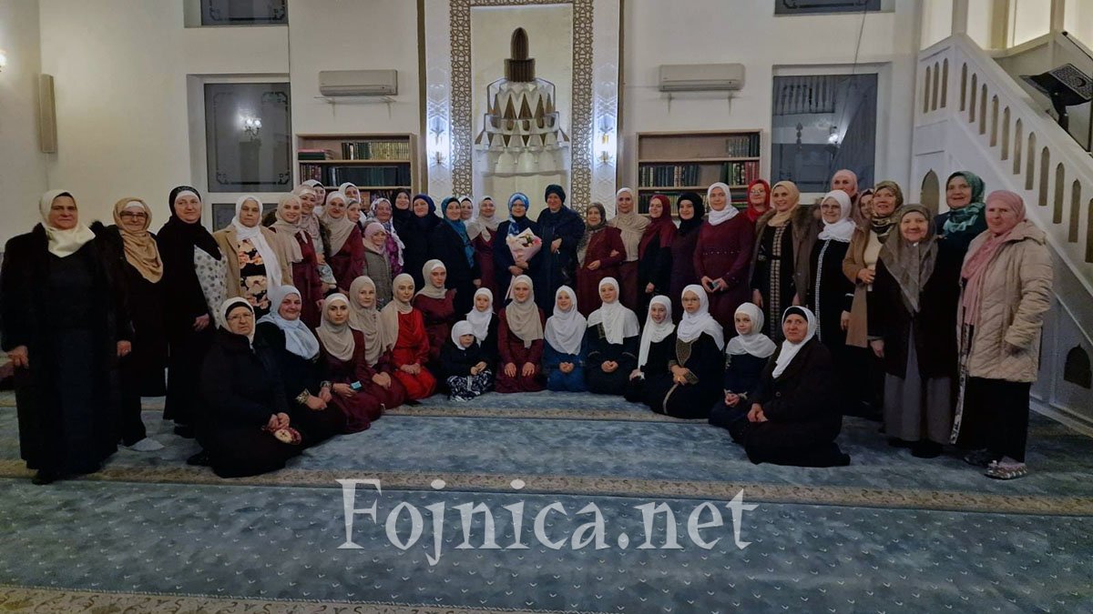 U Fojnici održano predavanje na temu "Uloga muslimanke Bošnjakinje u ...